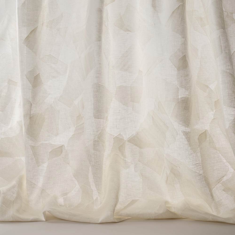 Pathway, white - Cowtan & Tout Design Library