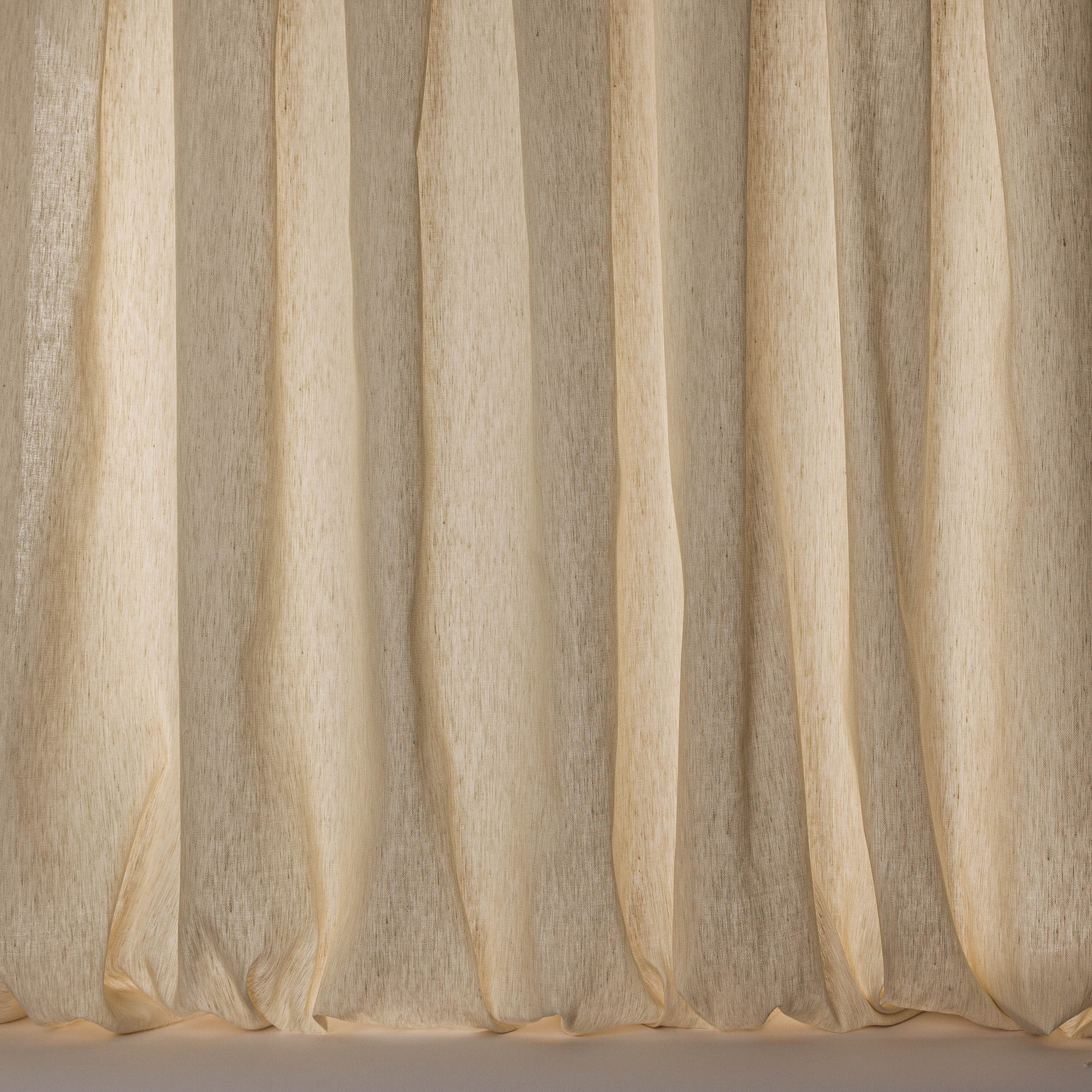 Bute, dark cream - Cowtan & Tout Design Library